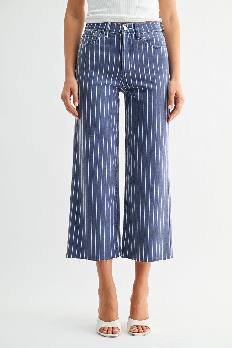 The Scissor Cut Wide Leg – Just Black Denim
